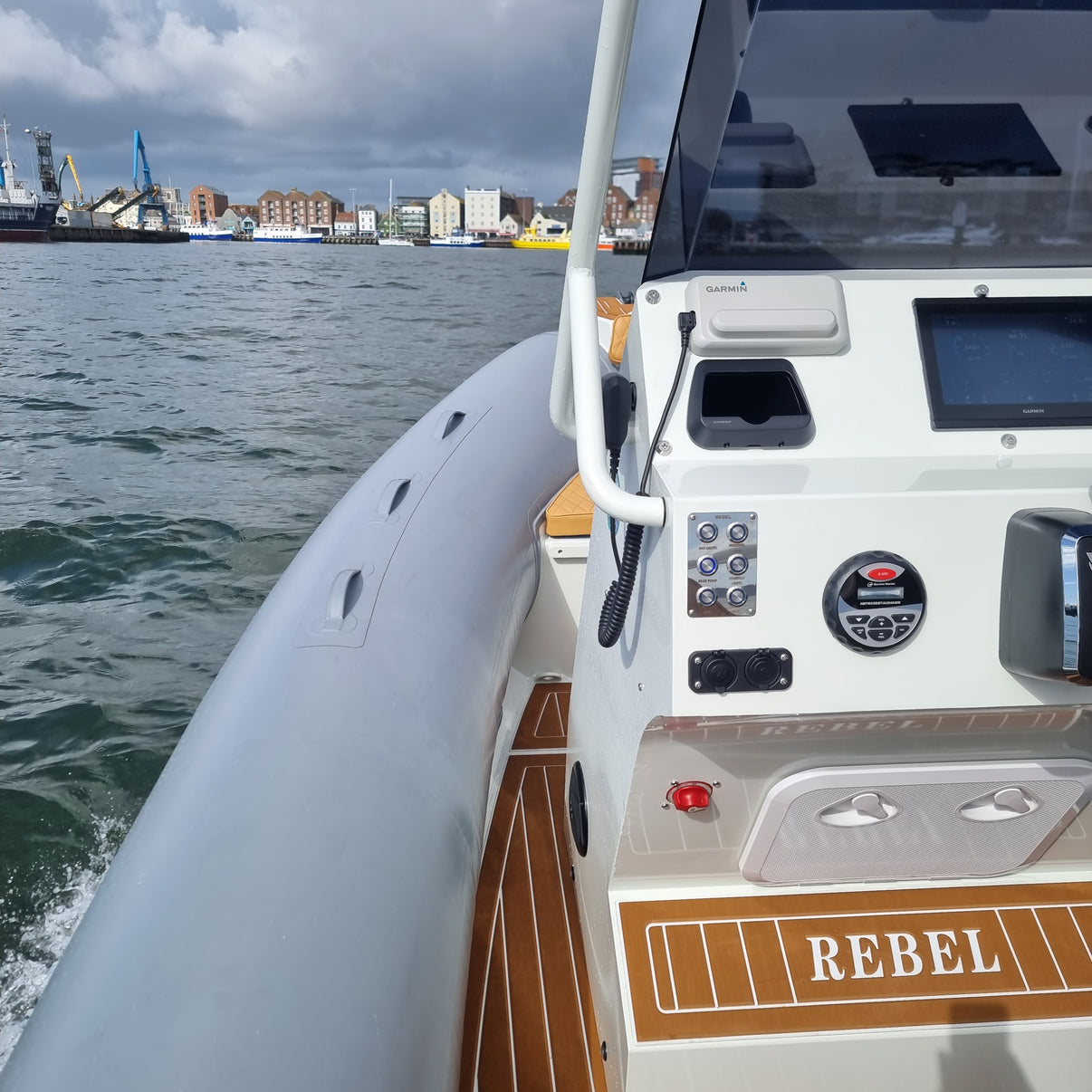 Rebel RIOT 580 Rib Tender Boat